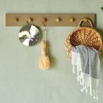 COLOR Knagerække i træ mørk blå - 70 cm - MOUD Home